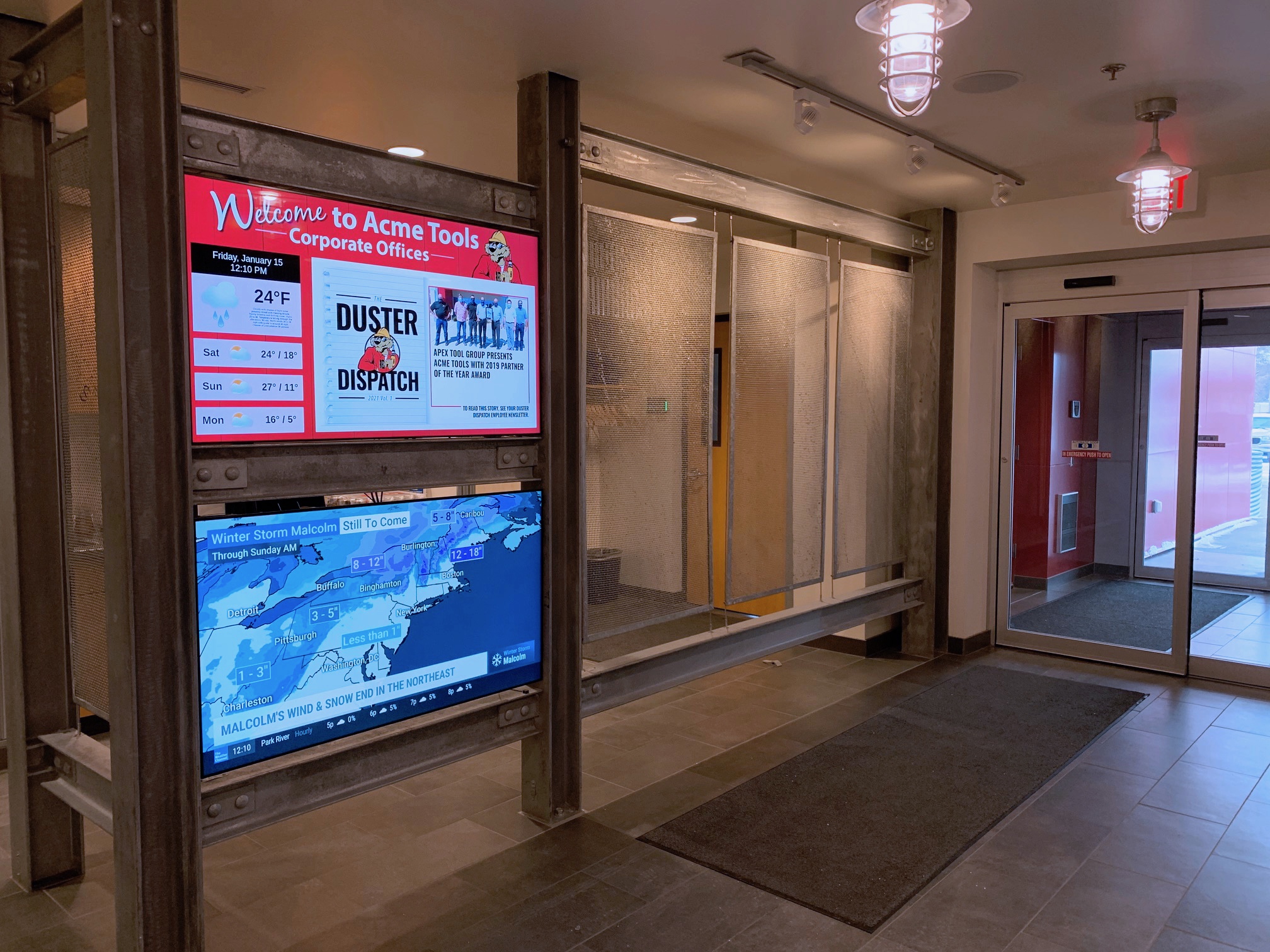 Carousel Digital Signage Brings Retail and Corporate Communications ...